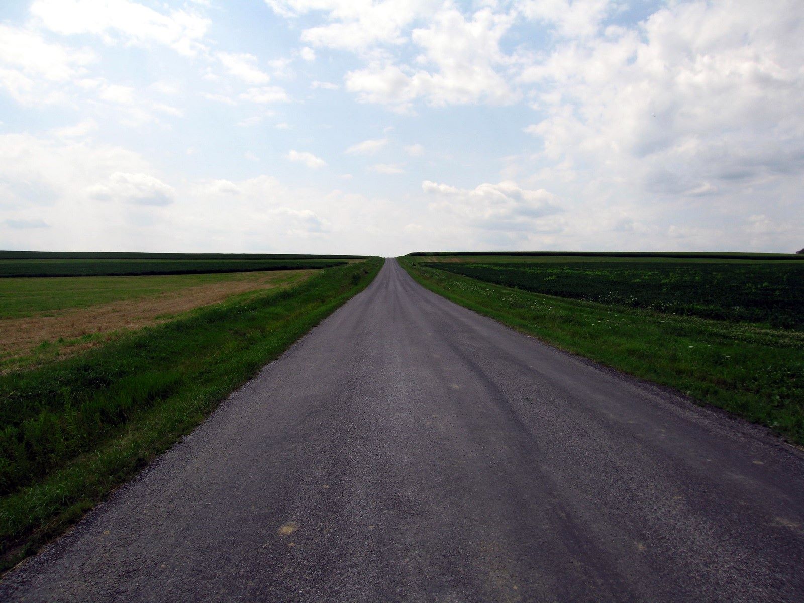 Locations Hub - Smithville Village - Road (Eby Rd & Hutton Rd Crossroads)