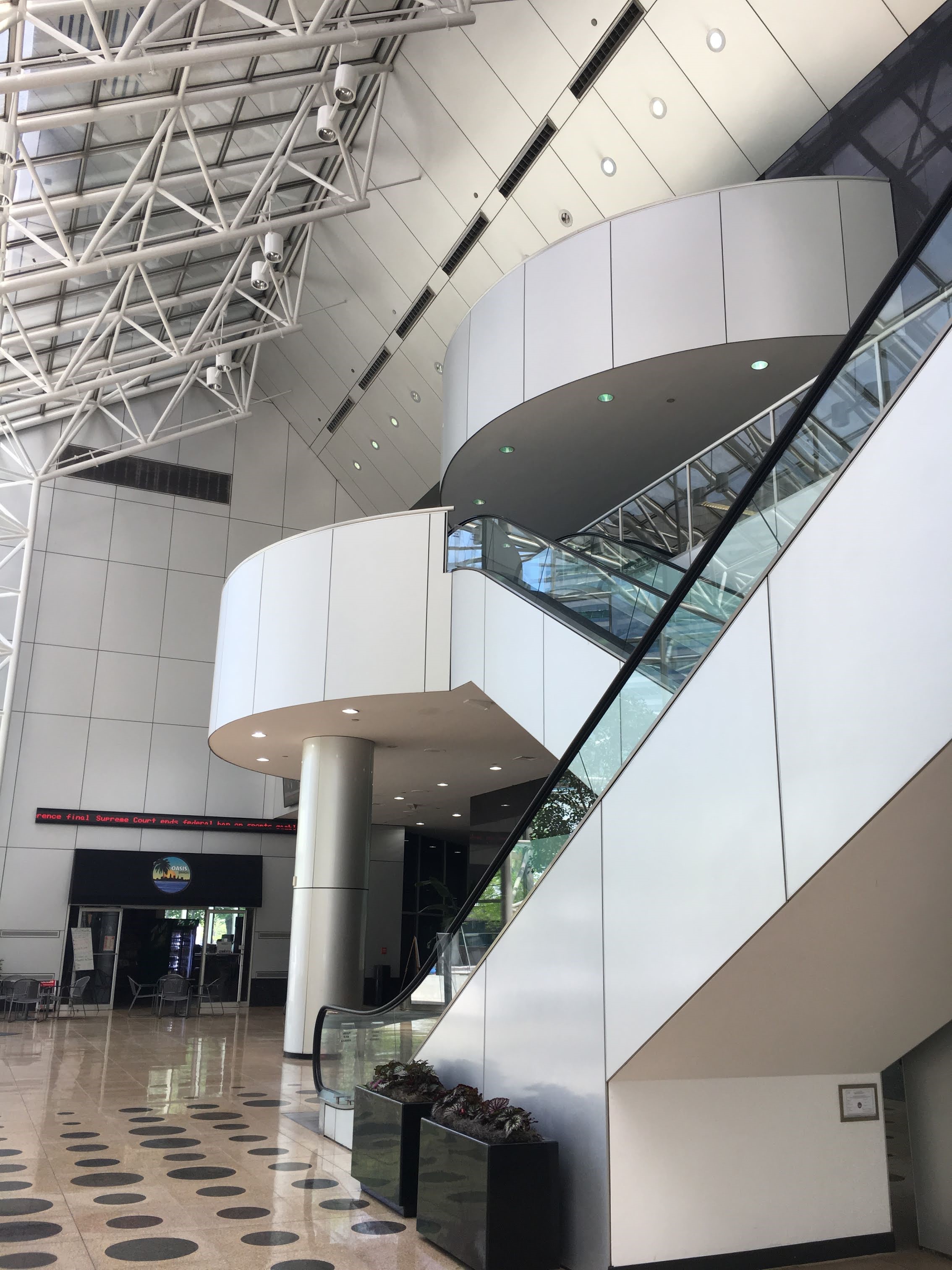 Locations Hub - Downtown Cleveland - One Cleveland Center Office Building