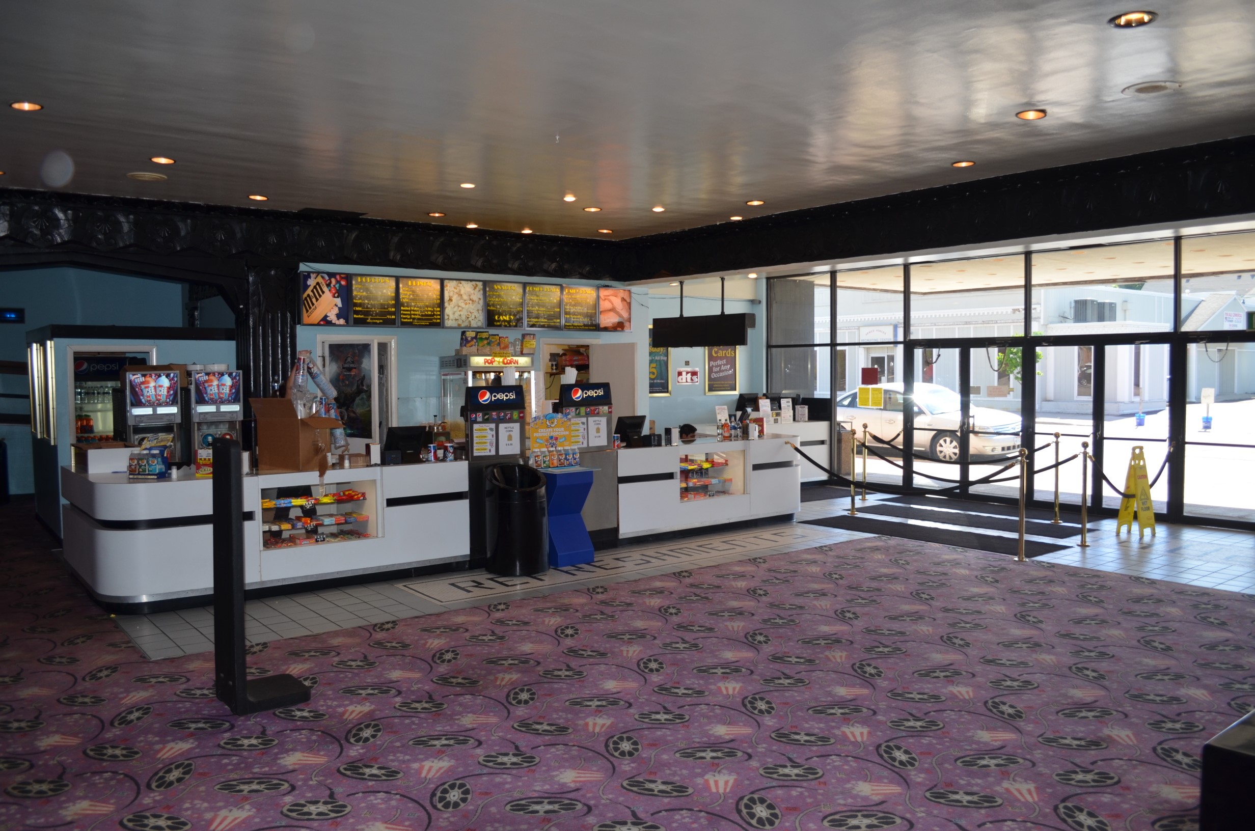 Locations Hub - Fremont - Paramount Cinema