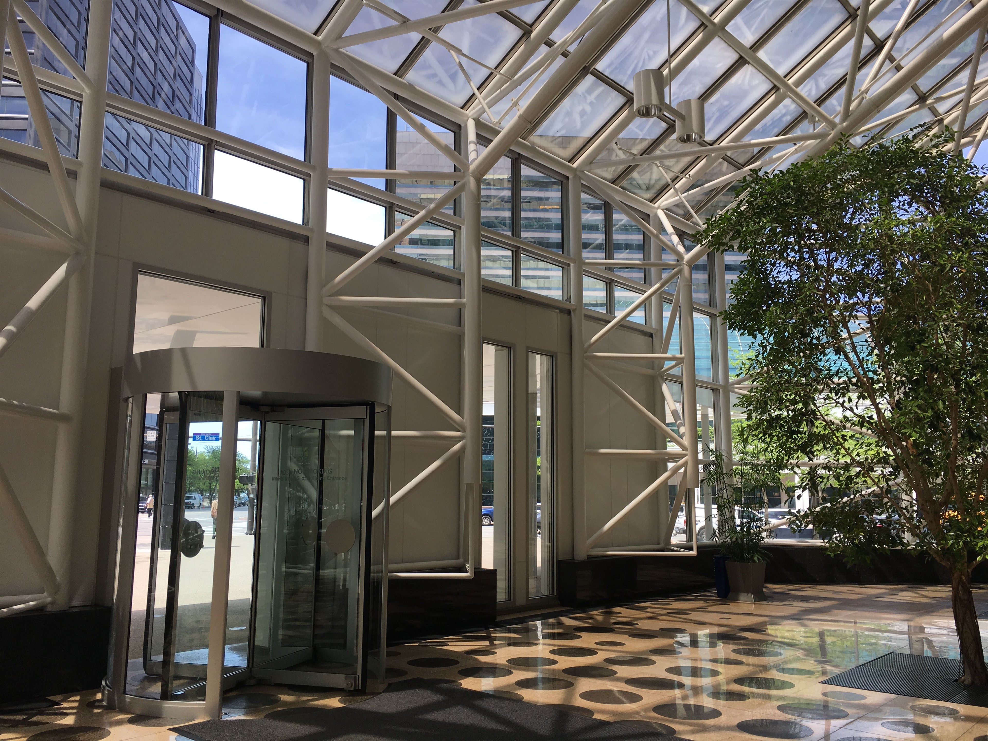 Locations Hub - Downtown Cleveland - One Cleveland Center Office Building