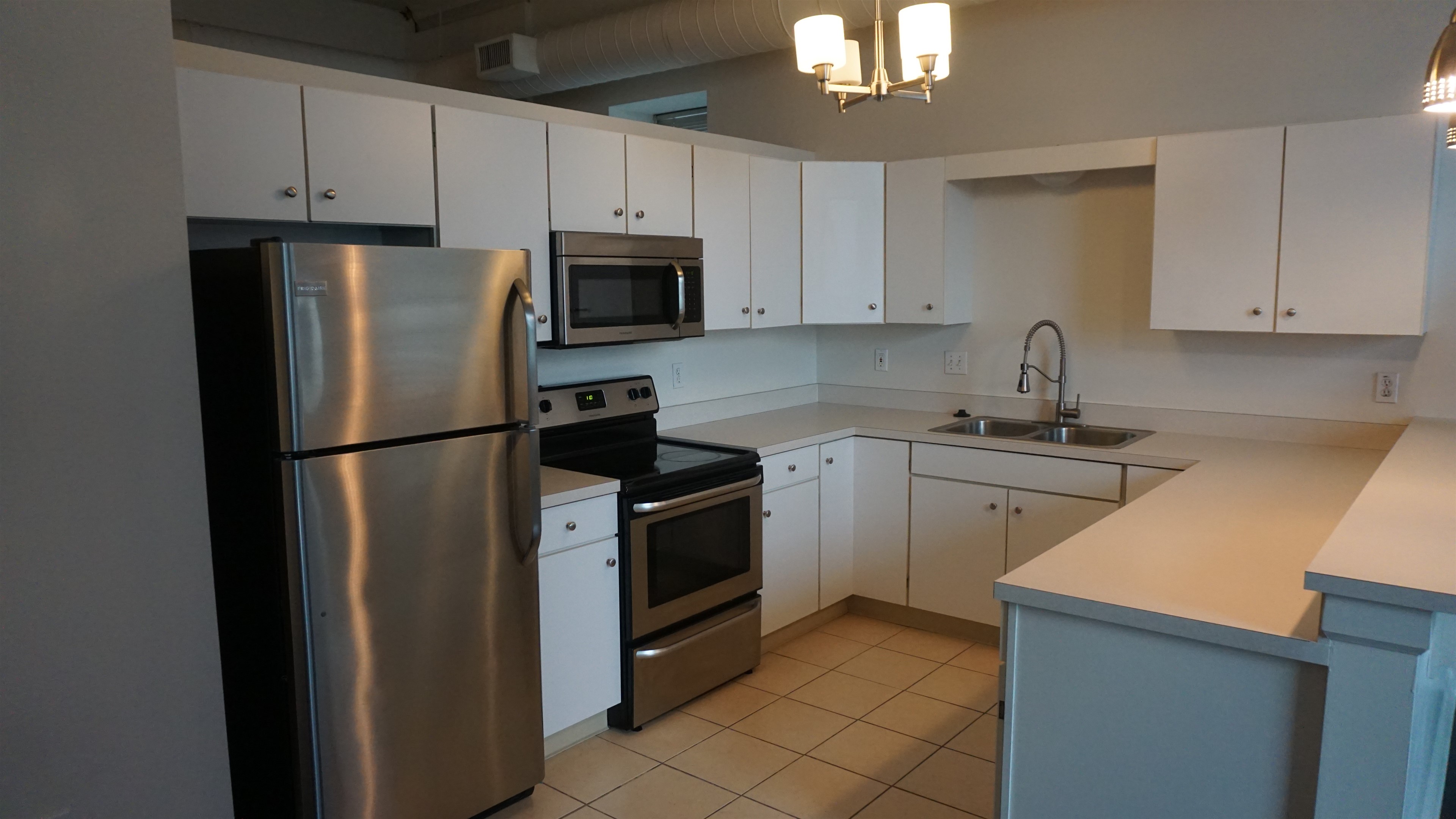 Locations Hub - Downtown Cleveland - Perry Payne Building