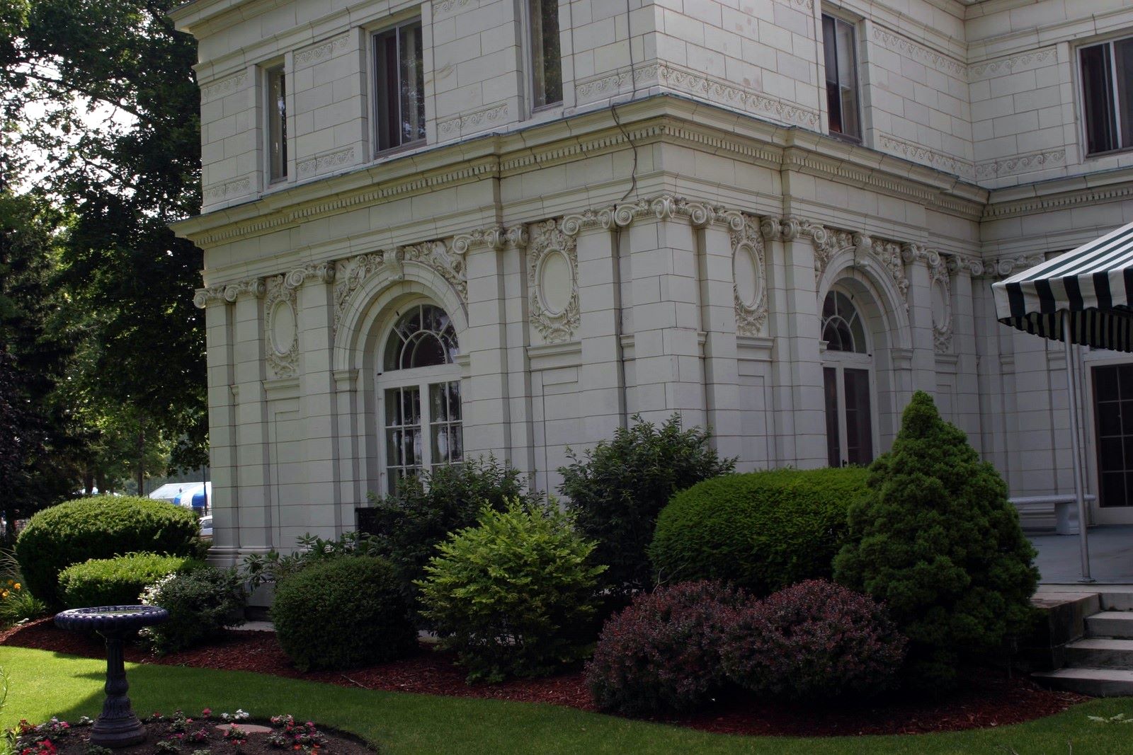 Locations Hub - Wickliffe -Wickliffe City Hall