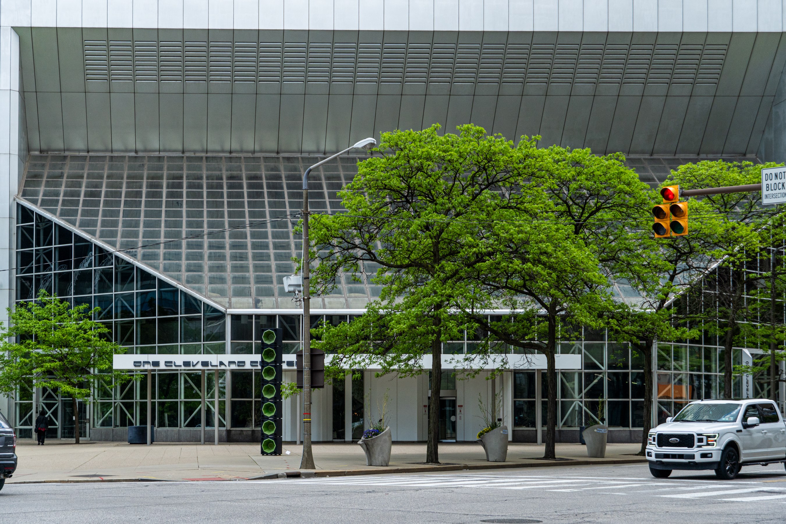 Locations Hub - Downtown Cleveland - One Cleveland Center Office Building