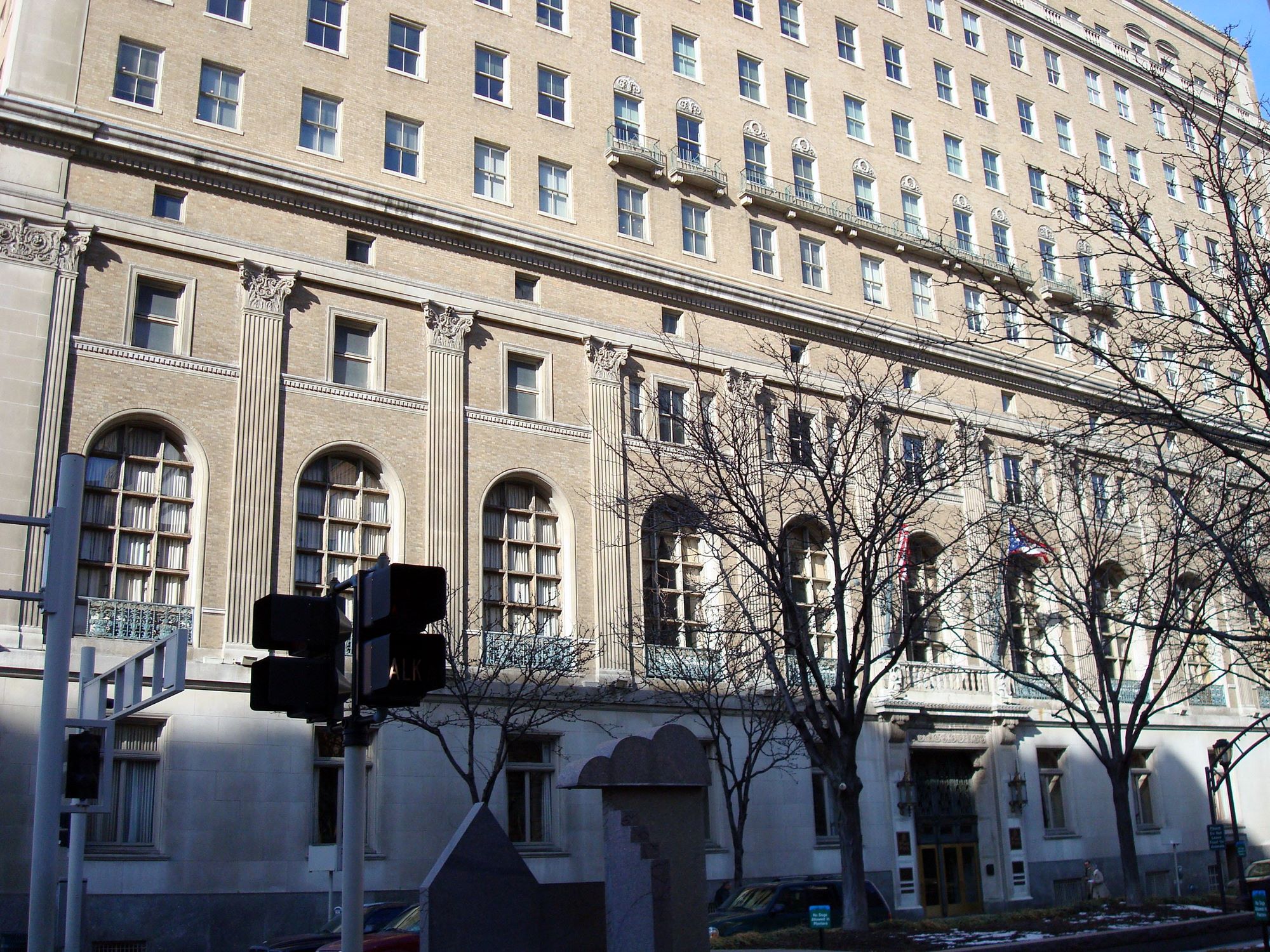 Locations Hub - Downtown Cincinnati - Cincinnati Club