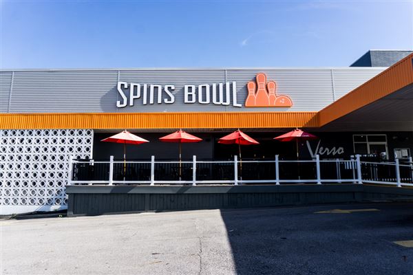 Locations Hub - Spins Bowl and Verso Craft Kitchen & Bar