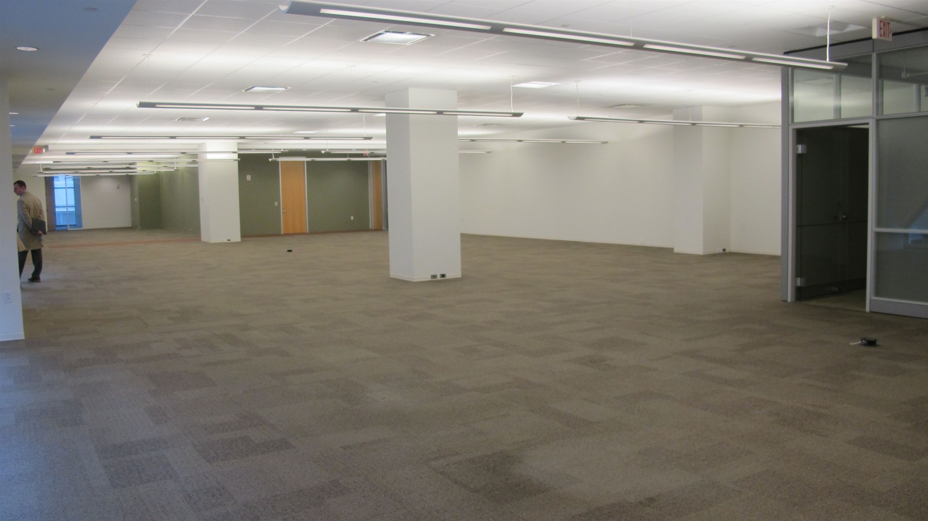 Locations Hub - Downtown Cleveland - Skylight Office Tower