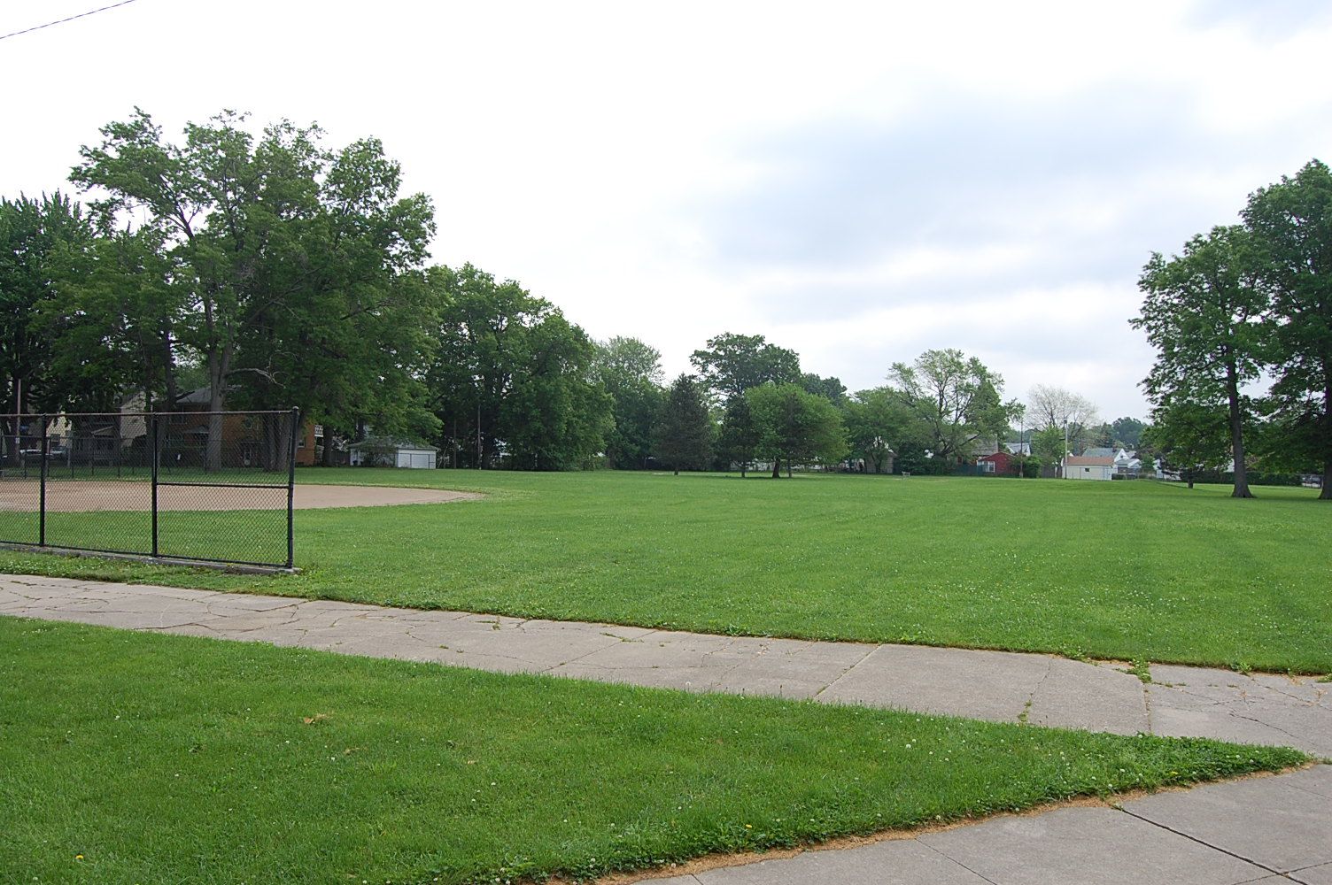 Locations Hub - Westpark - Drakefield Park