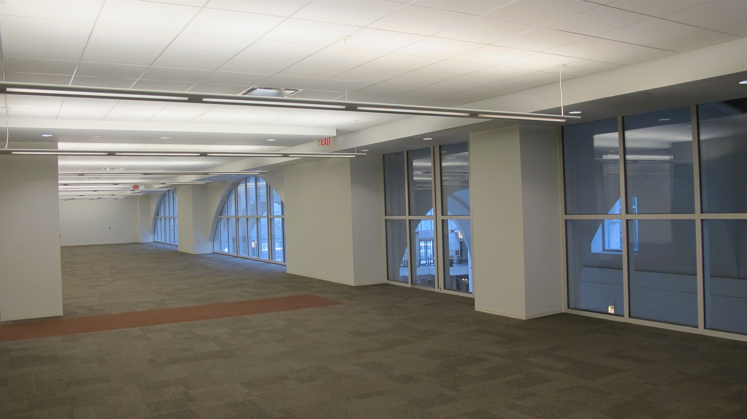Locations Hub - Downtown Cleveland - Skylight Office Tower