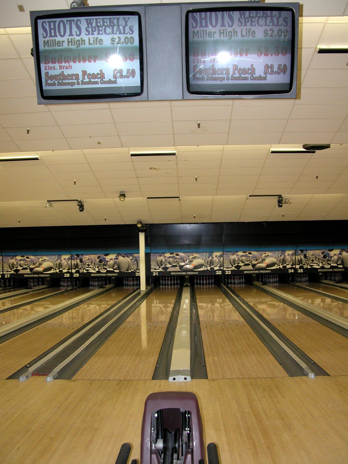 Locations Hub - Brookpark - Freeway Lanes