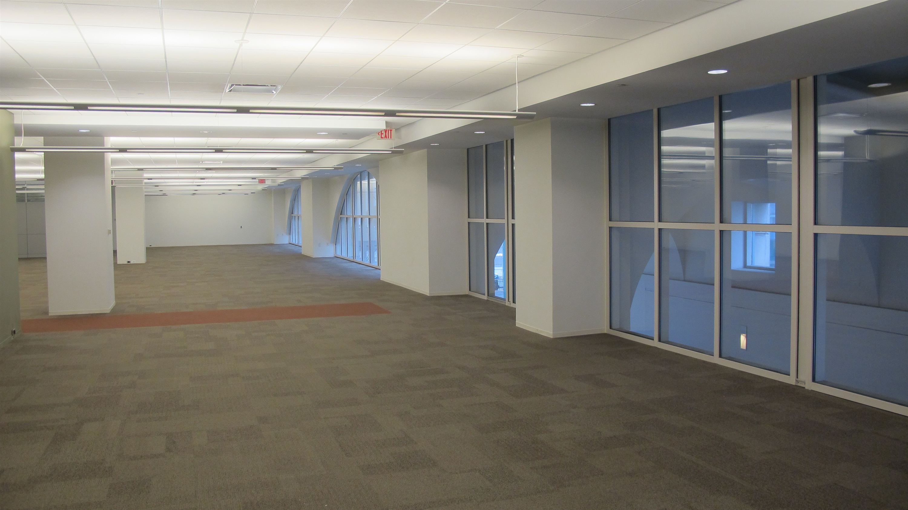 Locations Hub - Downtown Cleveland - Skylight Office Tower
